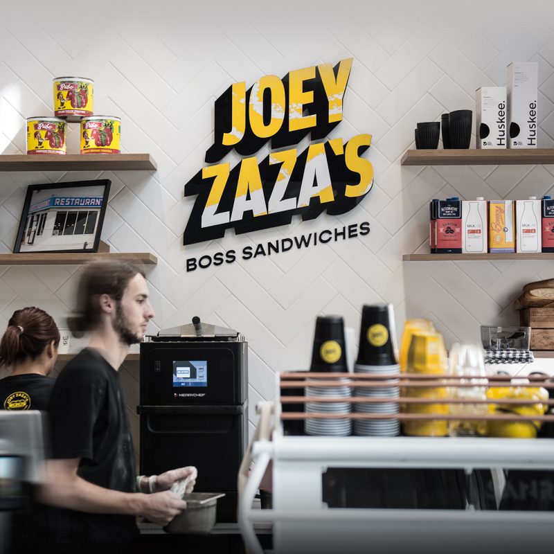 Joey Zaza’s - Dessein